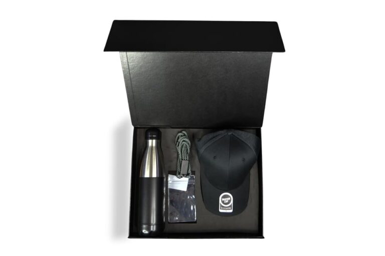 Custom Printed Active Athlete Gift Set - Merchlist